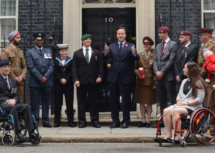 Sikh soldier launches Poppy Appeal...