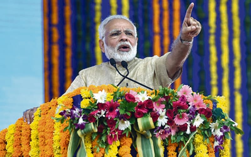 Bhole-bhakt Modi warns opponents conspiring against him...