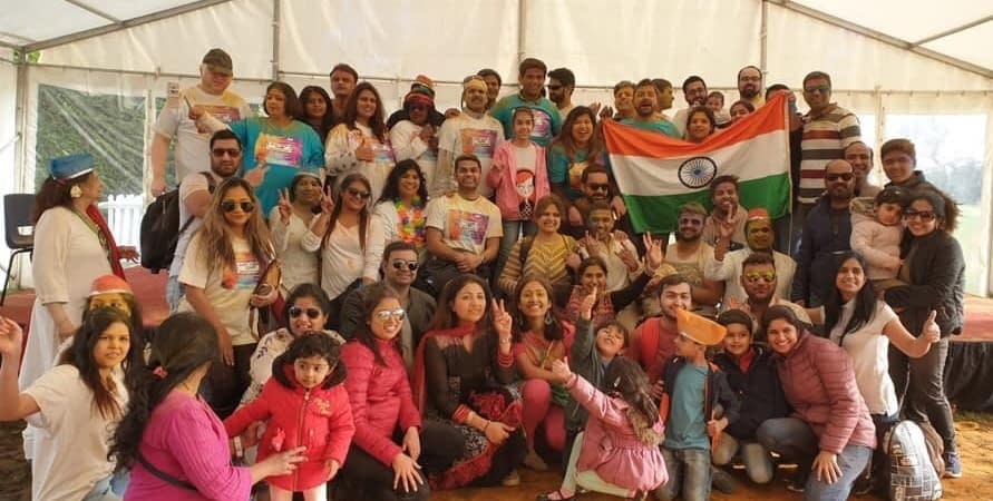 Indians in London group hosts Holi celebration...