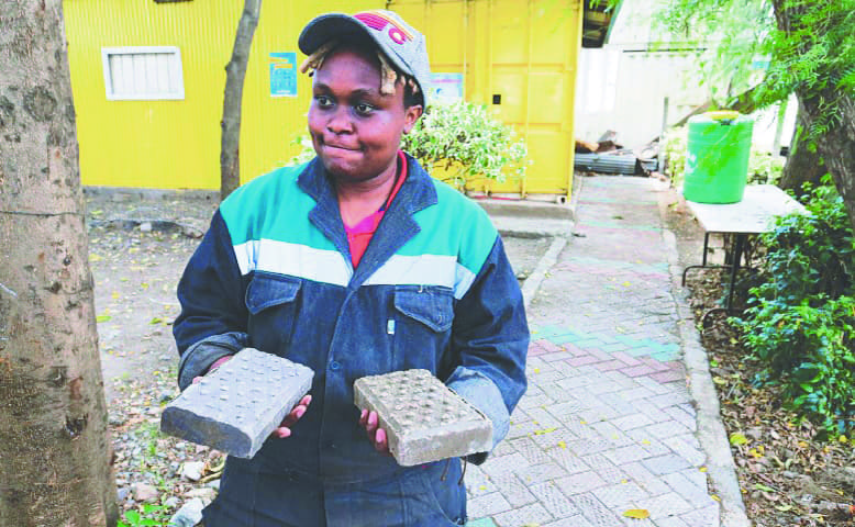 Kenyan recycles plastic waste into bricks stronger than concrete