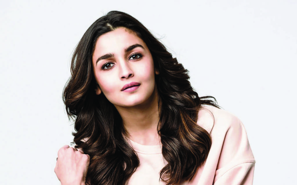 Alia signs deal with an international talent agency