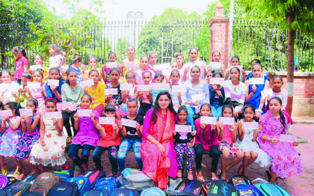 Nishita Rajput – the Good Samaritan who educate underprivileged girls