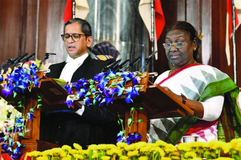 Droupadi Murmu takes oath as India's 15th President
