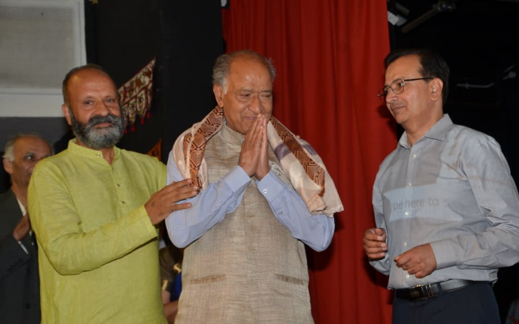 Vimalji Odedara honoured for strengthening the Mehar community