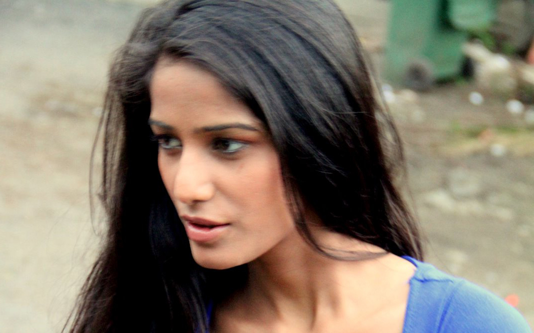 No more controversies, says Poonam Pandey...