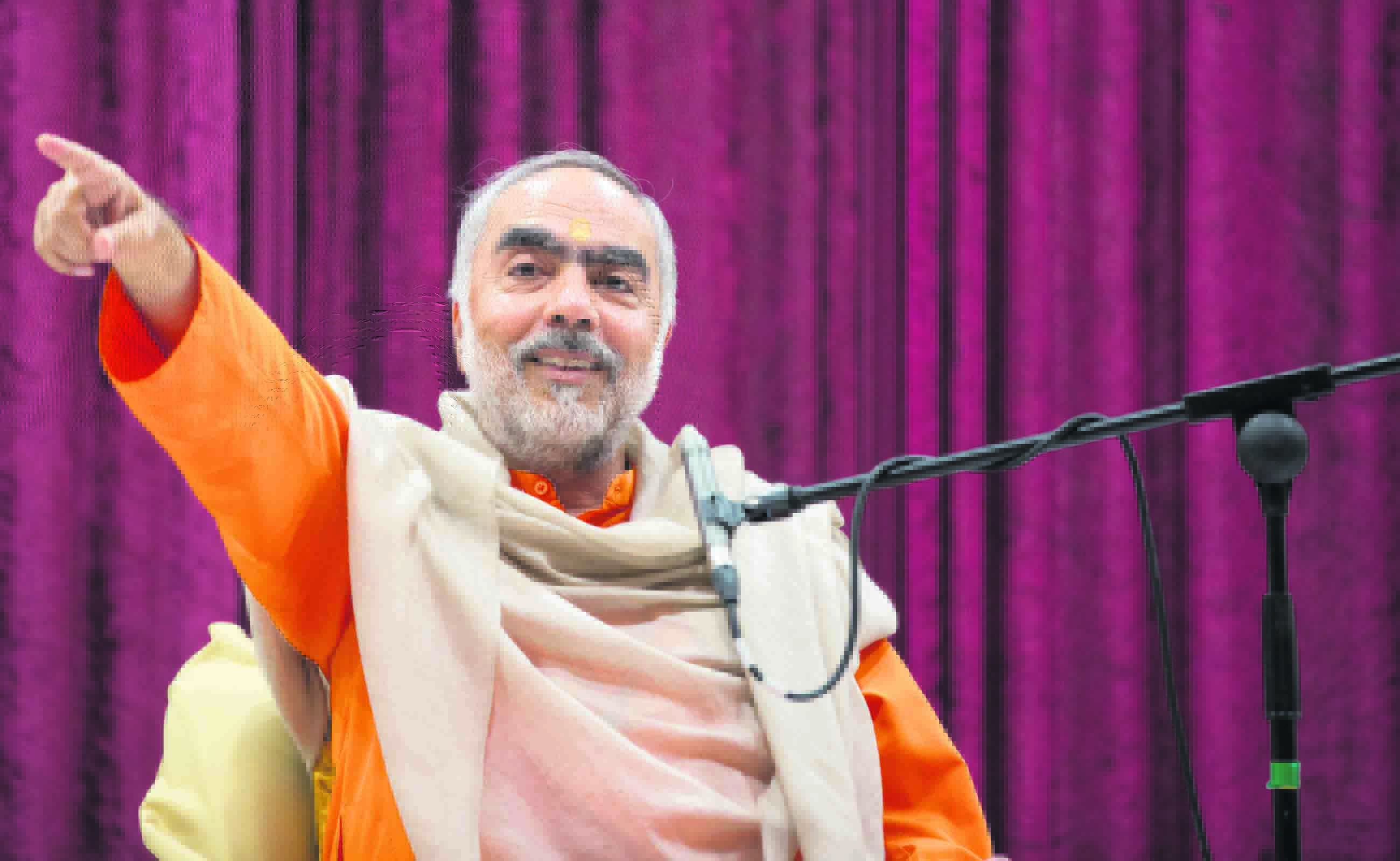 Head of Chinmaya Mission Worldwide visits London...