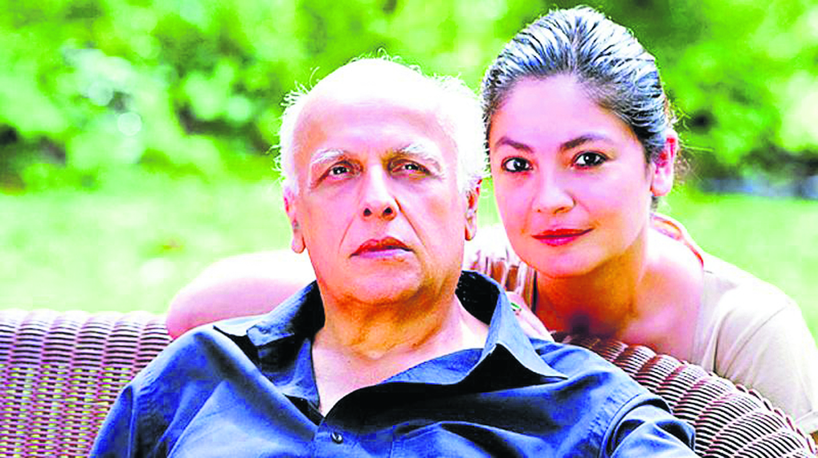The fire he ignited in us continues to blaze, Pooja Bhatt on father...
